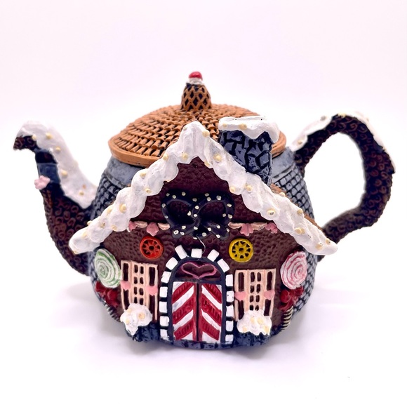Hometown Teapot Cottage | Accents | Hometown Teapot Cottage Collectible ...
